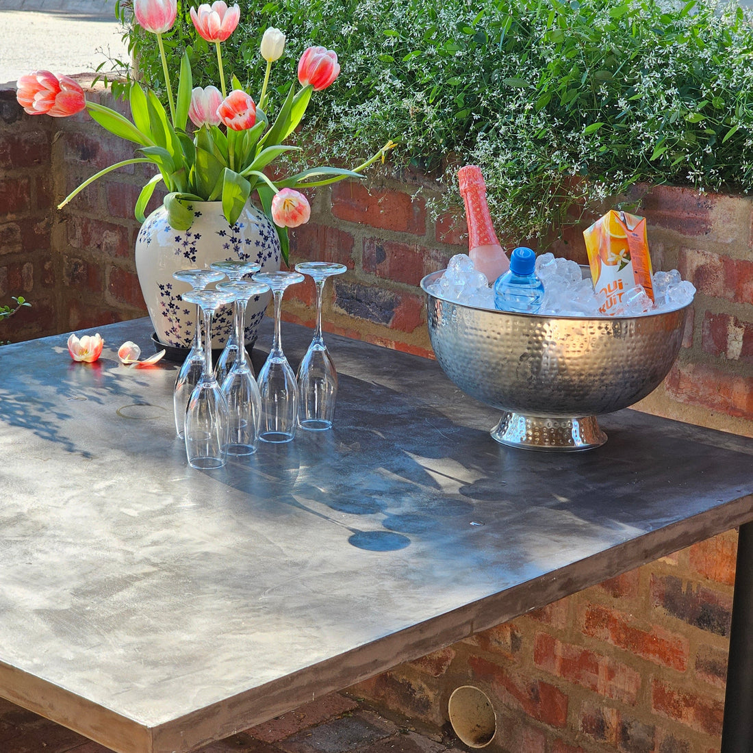 Concrete Overlay Tables – Formcrete